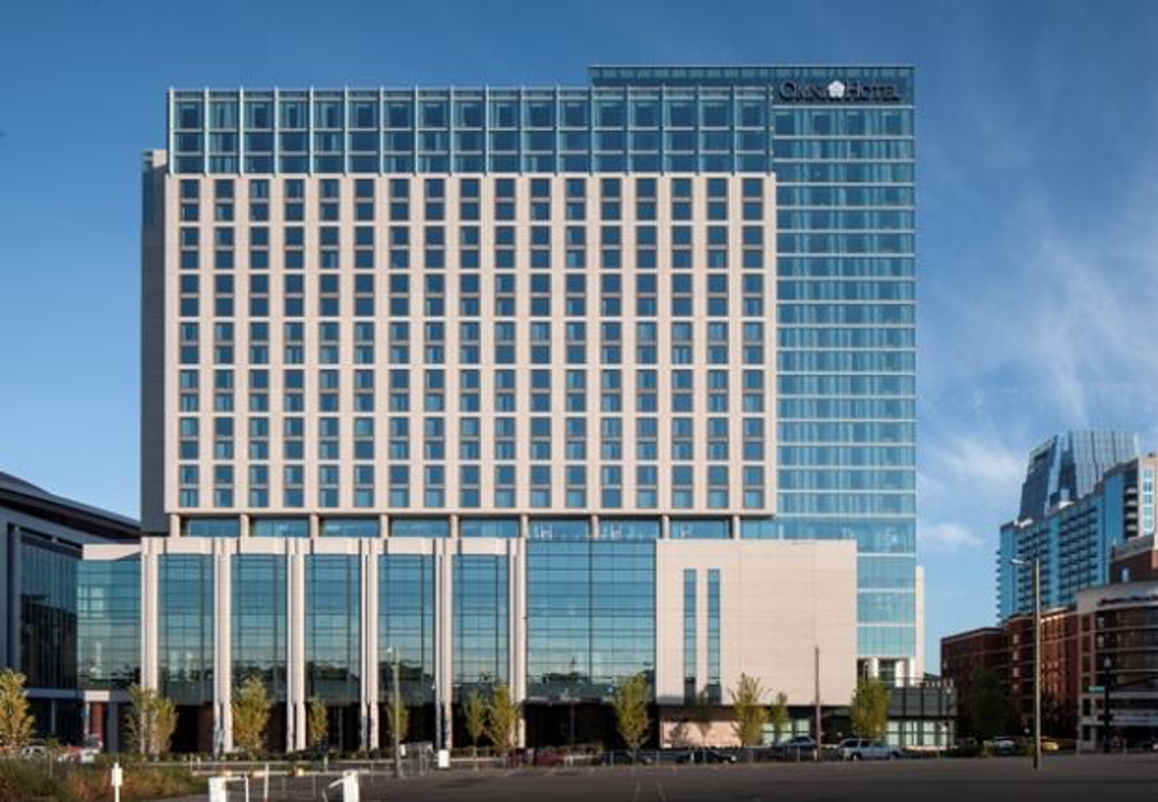 Galeria de Vidrio Solarban R100 - 3