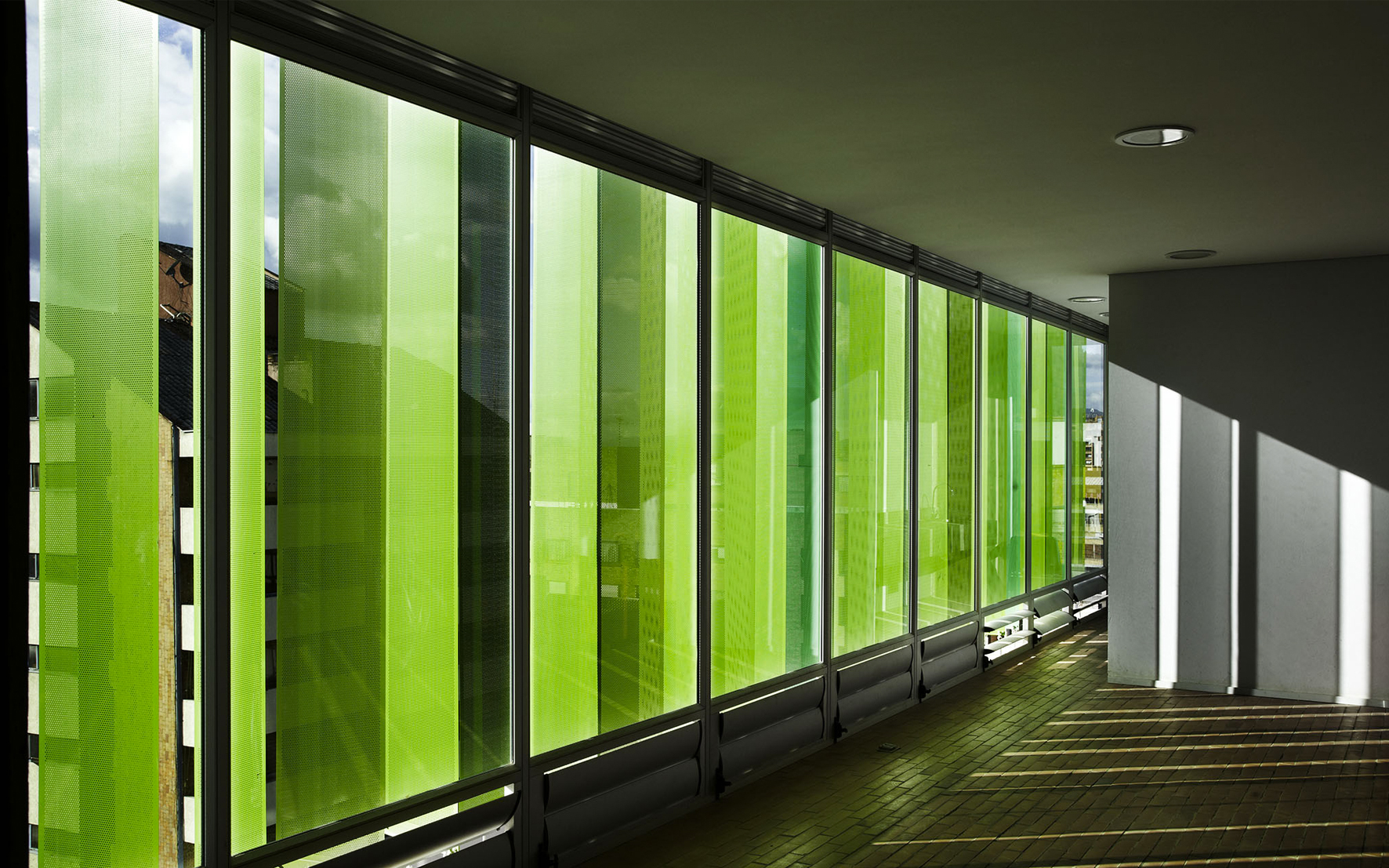 Galeria de Control solar - Stripscreen - 8