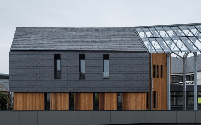 Gallery of Natural Slate - 8 Advantages of Pitched Roofs - 4
