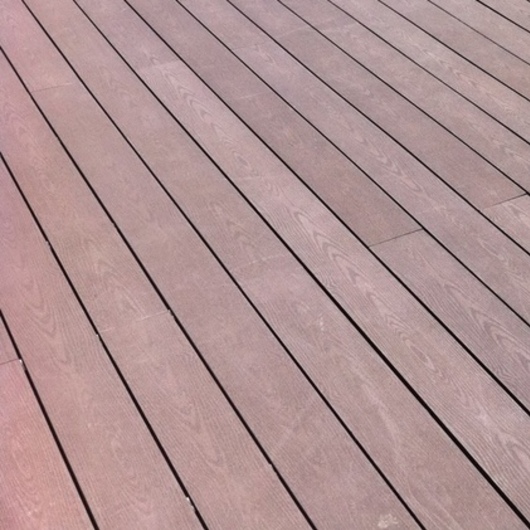 Deck WPC UltraShield de Brimat