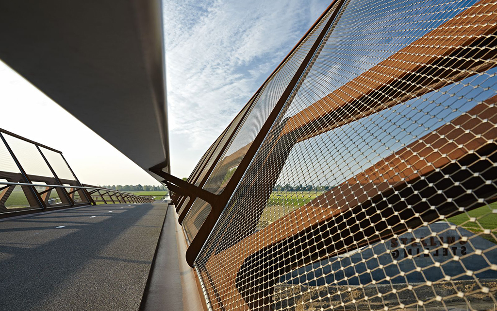 Gallery of Steel Frames - 1