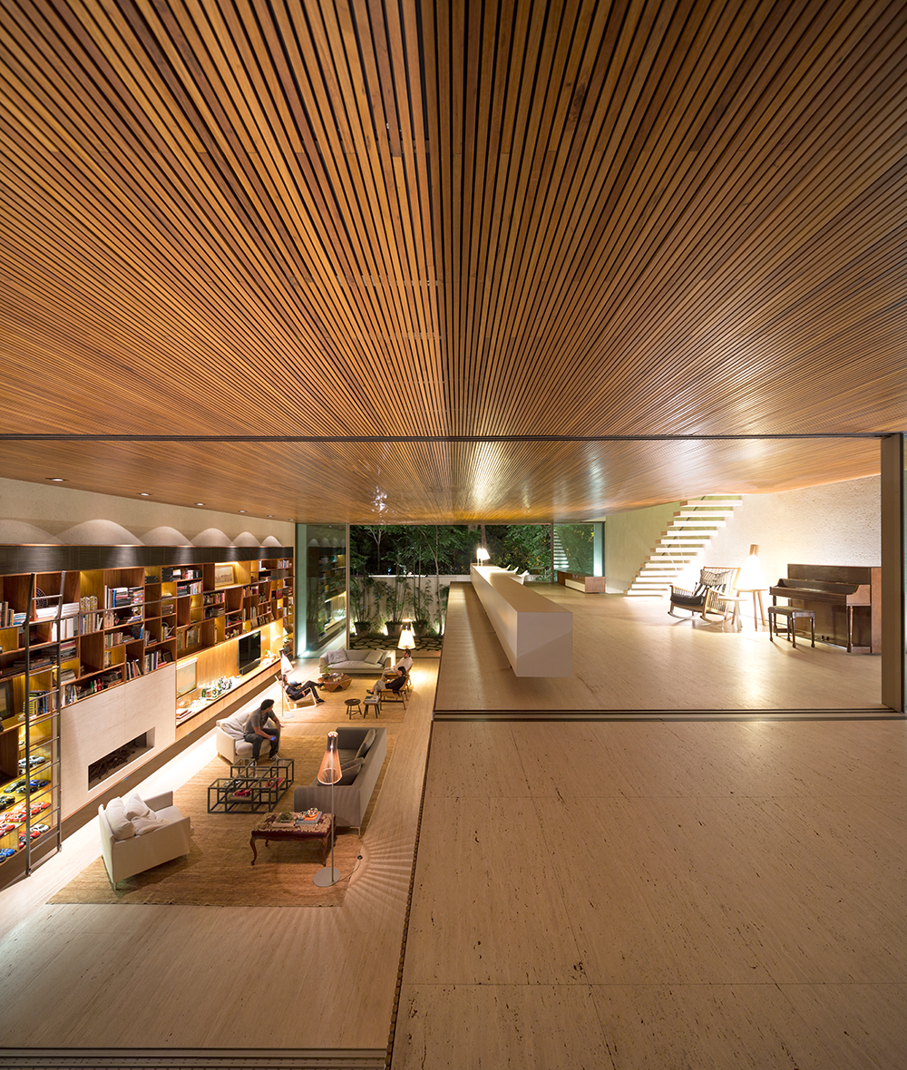 Gallery of ah!38 - Sliding - 1