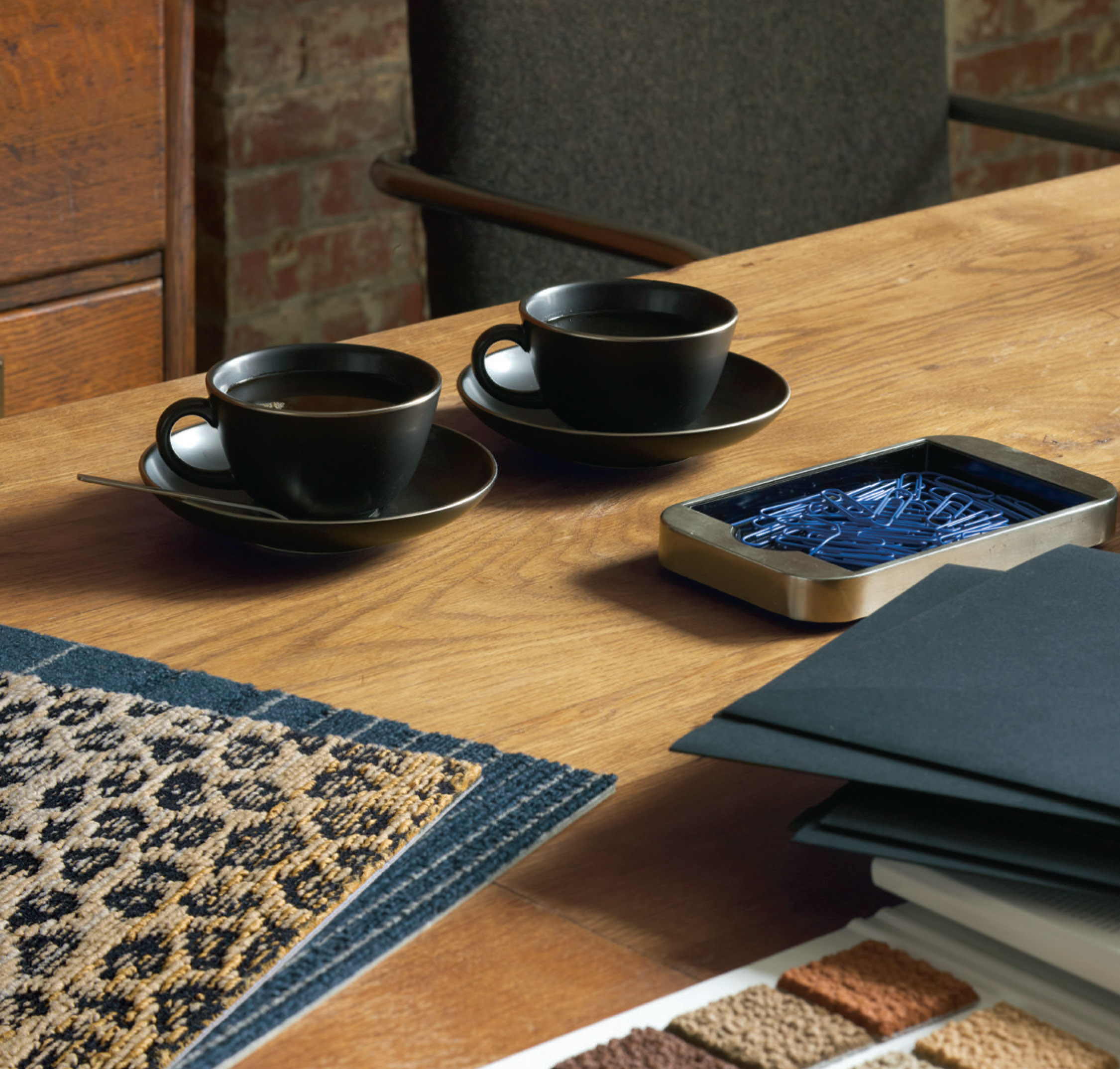 Galeria de Carpetes Modulares Studio Palette Formal - 2