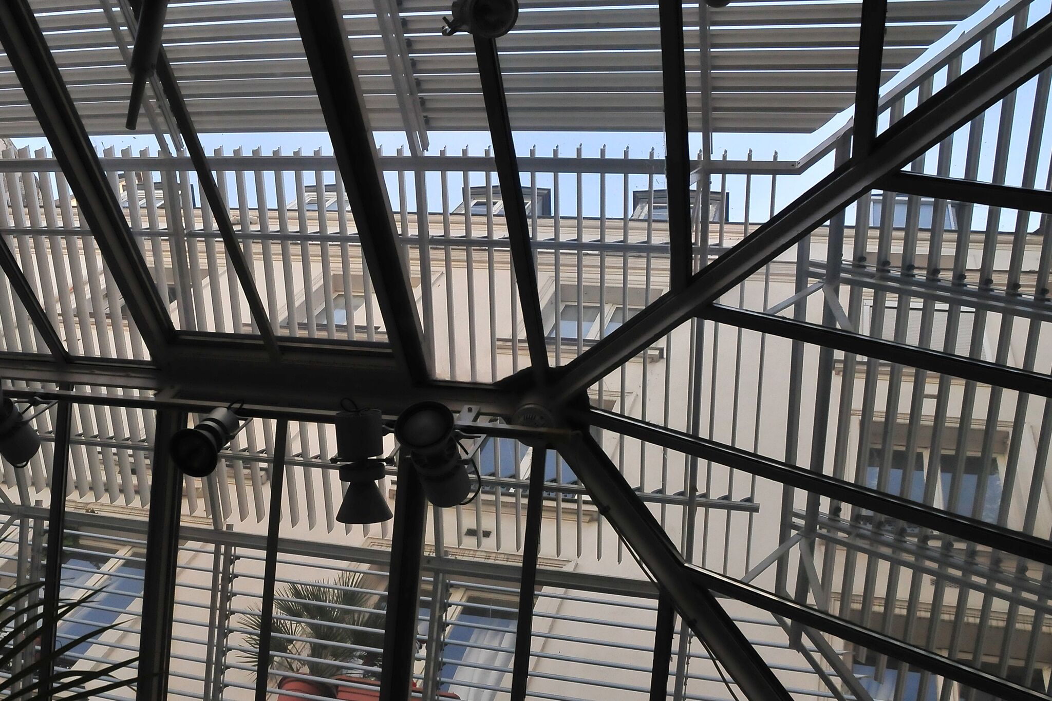 Gallery of FlexLouver™ Rack Arm System - 8