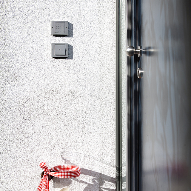 Gallery of Gira Keyless in - Door communication - 3