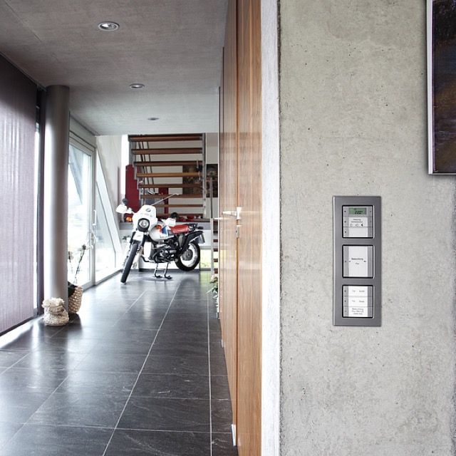 Gallery of Gira E22 - Switches - 6