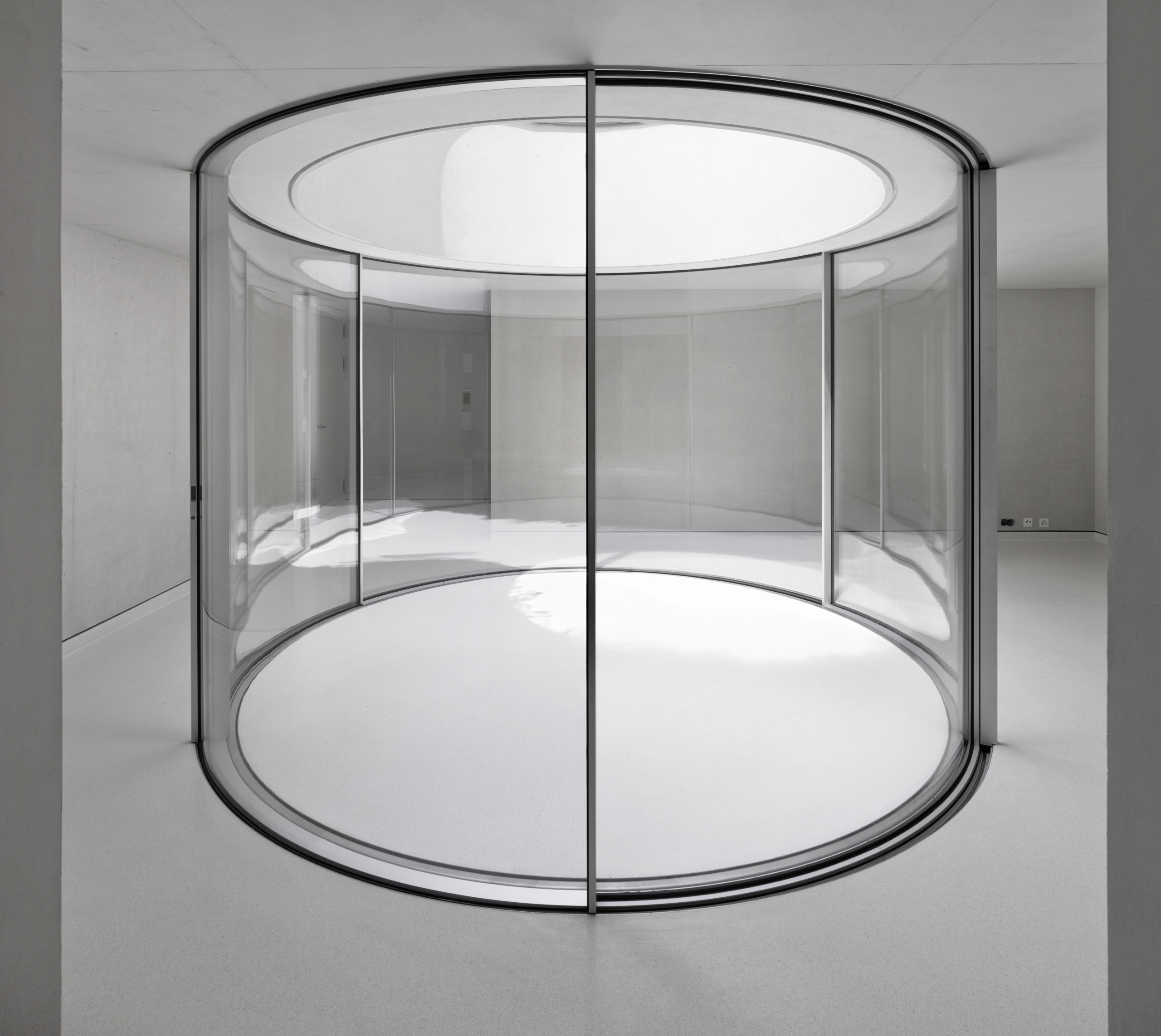 Gallery of Insulated Sliding Doors - Sky-Frame Arc - 8