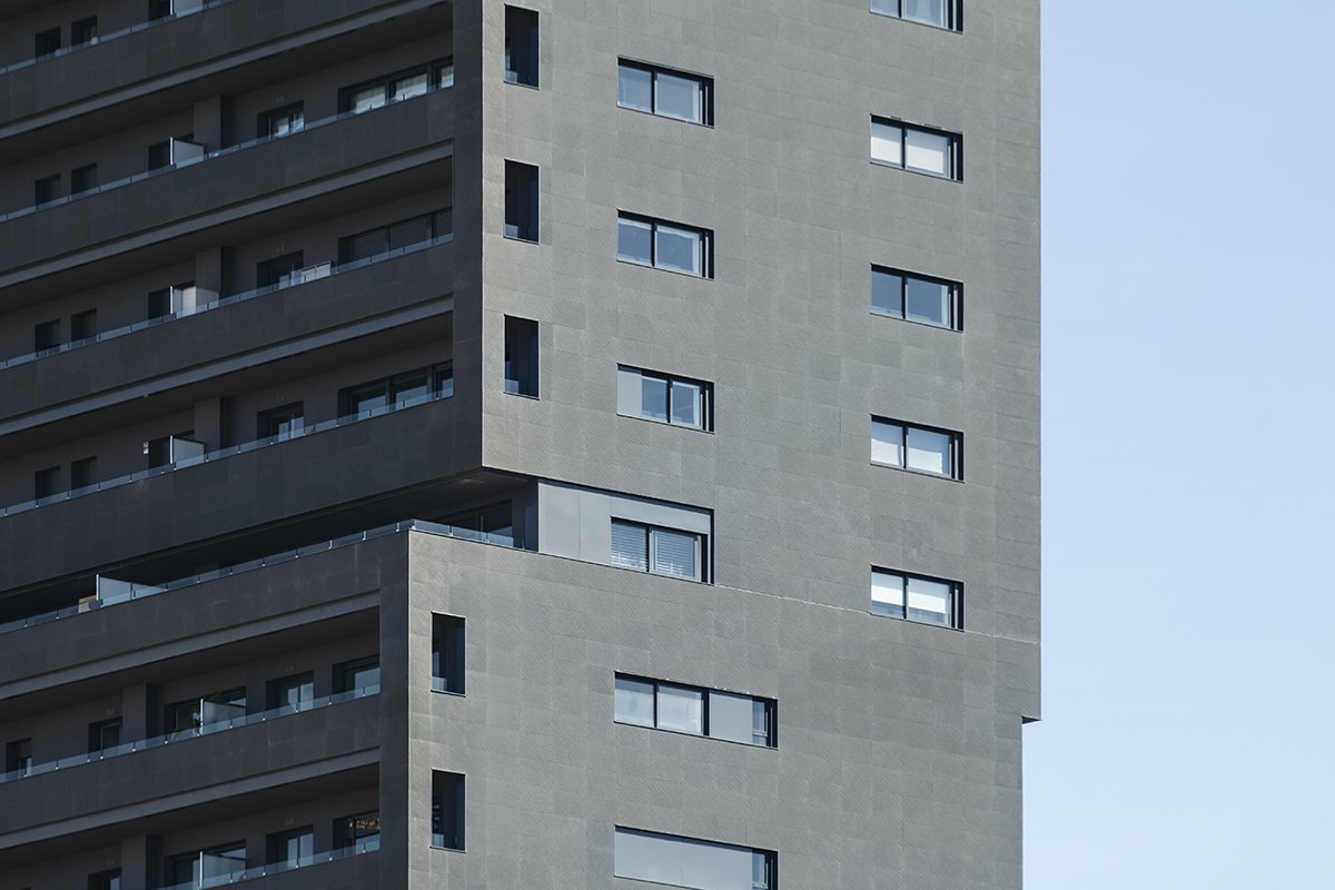 Ventilated Facade in Diagonal Tower from ULMA Architectural Solutions