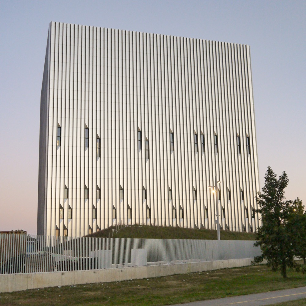 Gallery of Public Safety Answering Center II Envelope System - 3
