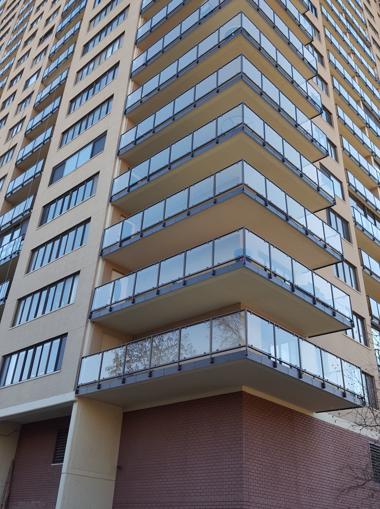 Gallery of Hollaender® Railings in Residential Applications - 4