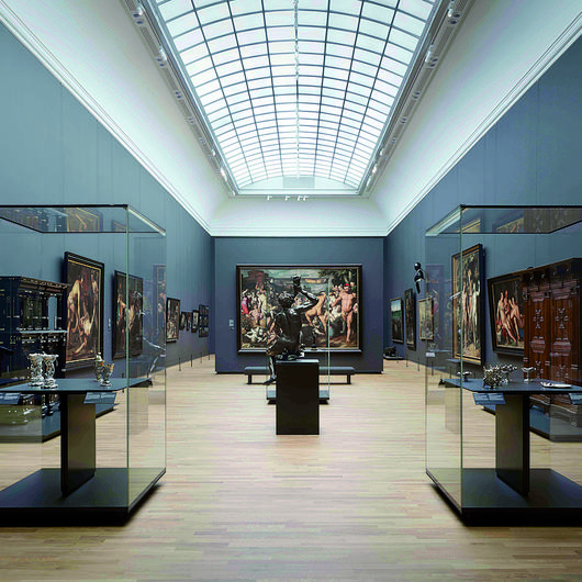 Gallery of Display Case - A-Class - 1