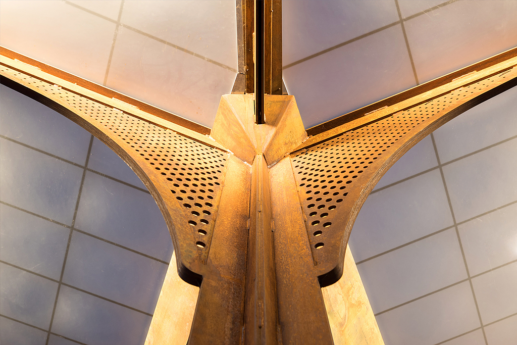Gallery of Translucent Canopies - 2