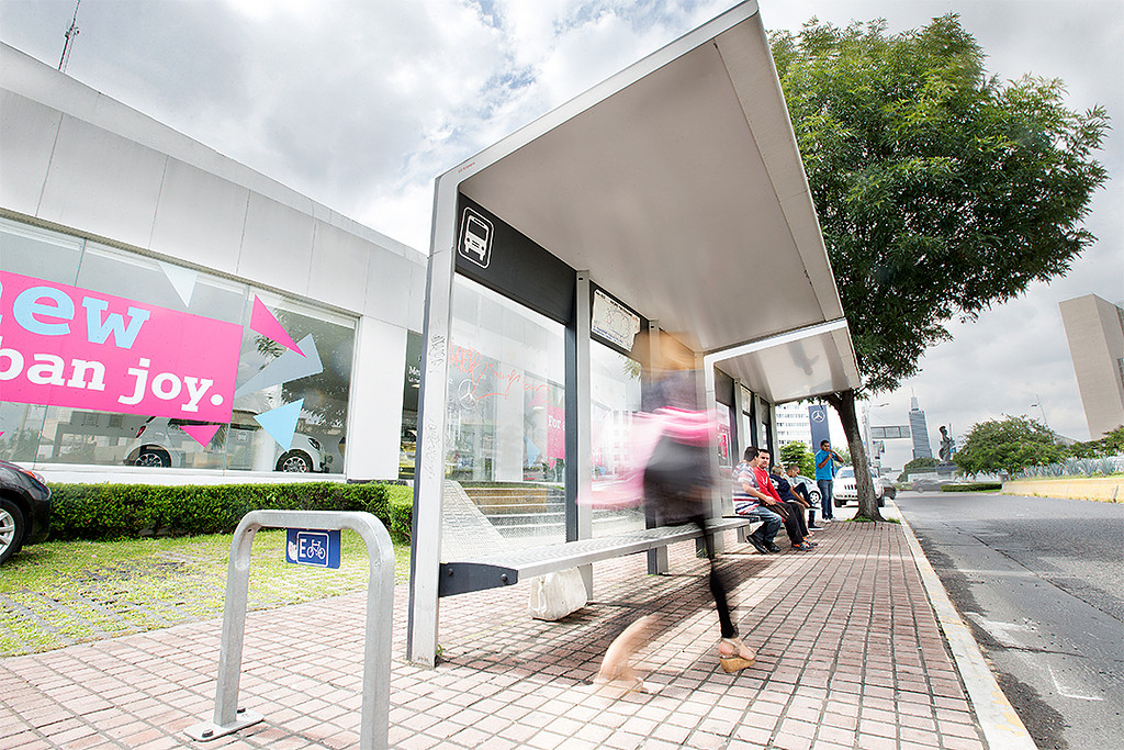 Paradas de autobús de BKT mobiliario urbano