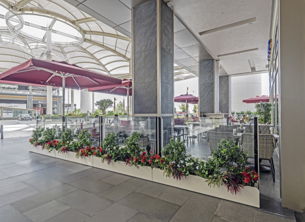 Gallery of Kinetic Portable Telescopic Glass Wind Break - 17