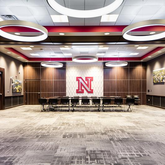 Vertically Folding Operable Walls – Zenith® Series from Skyfold