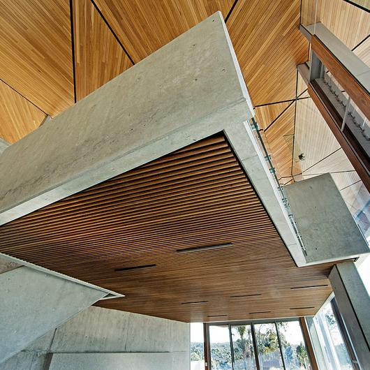 Gallery of Timber Soffits in Willinga Park Stables - 4