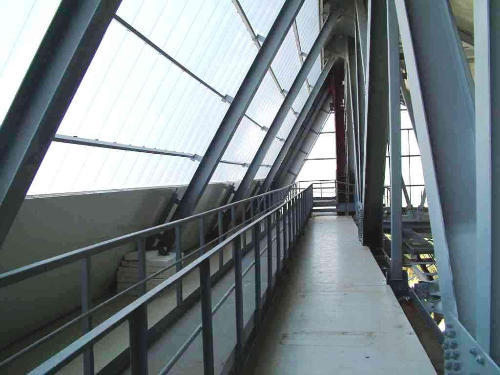 Gallery of Translucent Panels for Roofs - LBE - 3