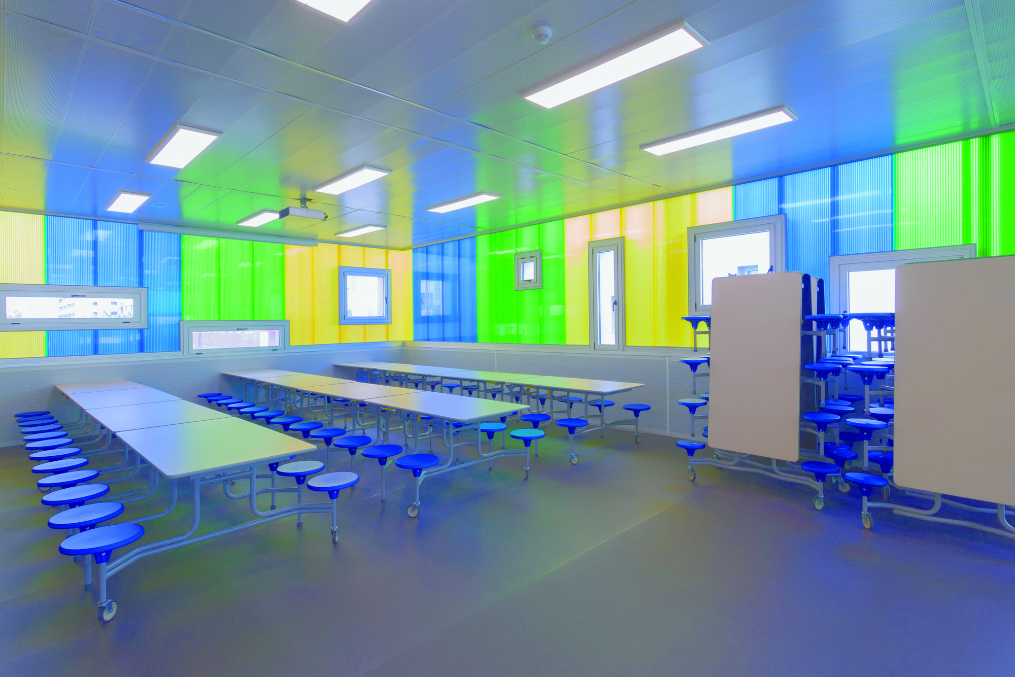 Gallery of Translucent Panels for Interiors - LBE - 16