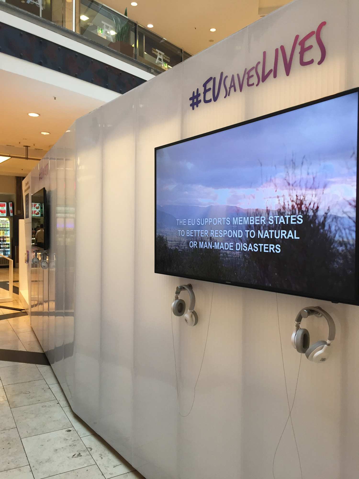 Gallery of Translucent Panels for Interiors - LBE - 3