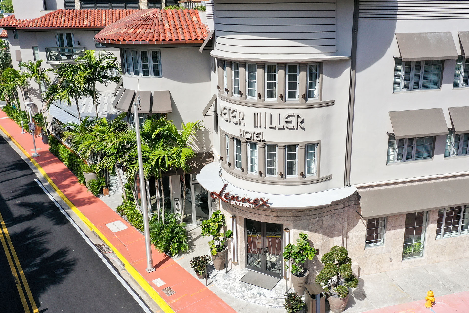 Gallery of Retractable Canopies, Outdoor Roofs - Lennox Hotel Miami ...