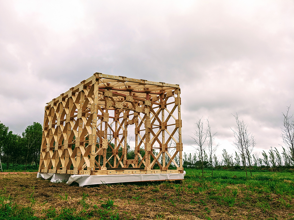 Fastmount Standard Range Clips in X-Frame Project from Fastmount®