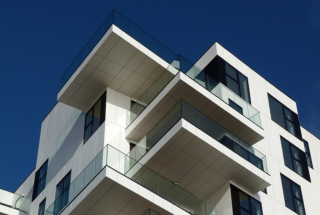 STENI Façade Panels in Residential Buildings from STENI