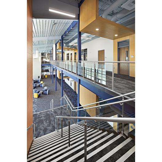 Interna-Rail® VUE Aluminum Railing from Hollaender