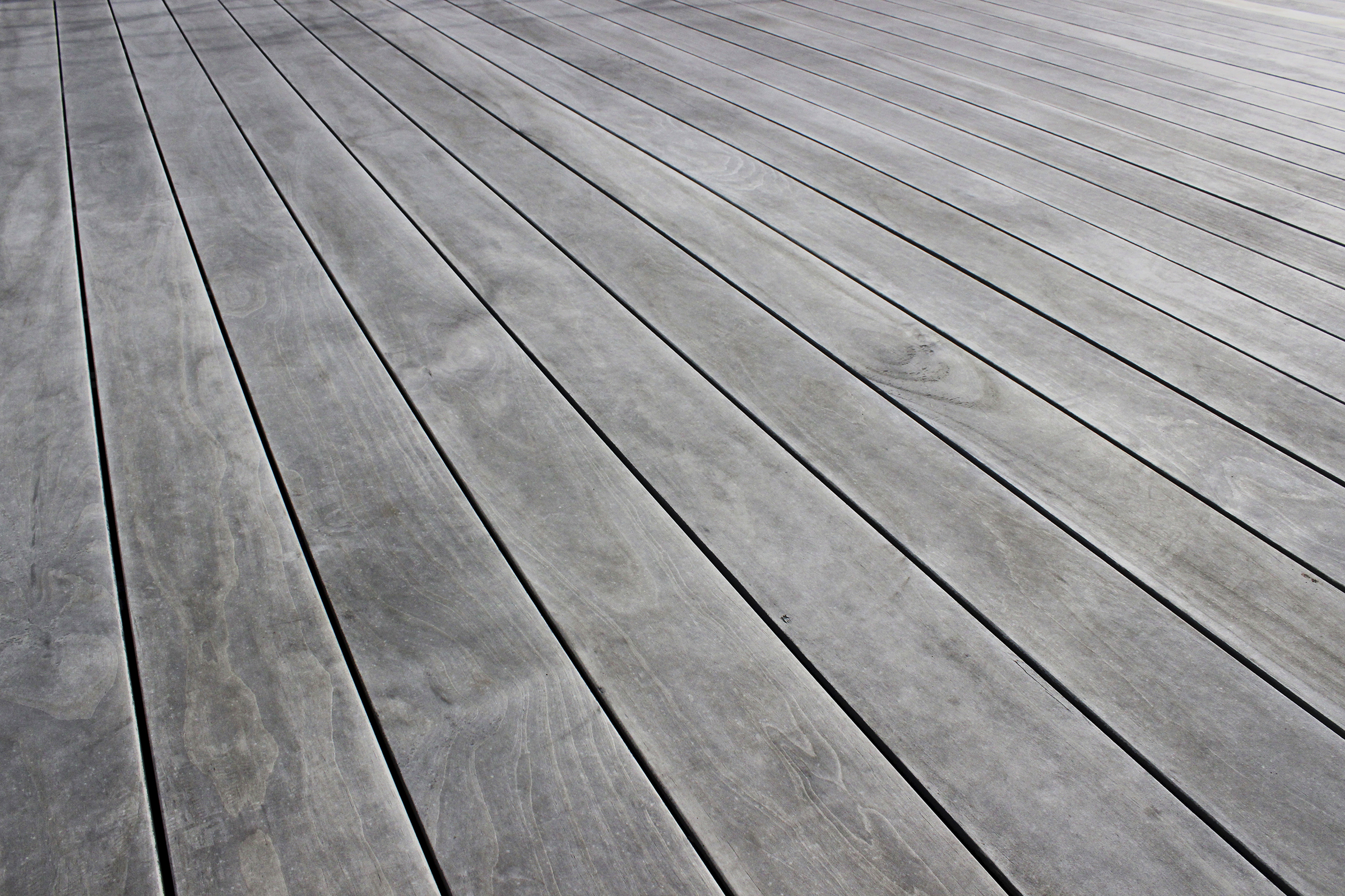 Galeria de Madera acetilada al natural - 16