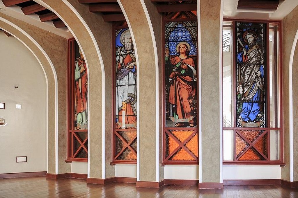 Digital Ceramic Printed Stained Glass Effect from Dip-Tech