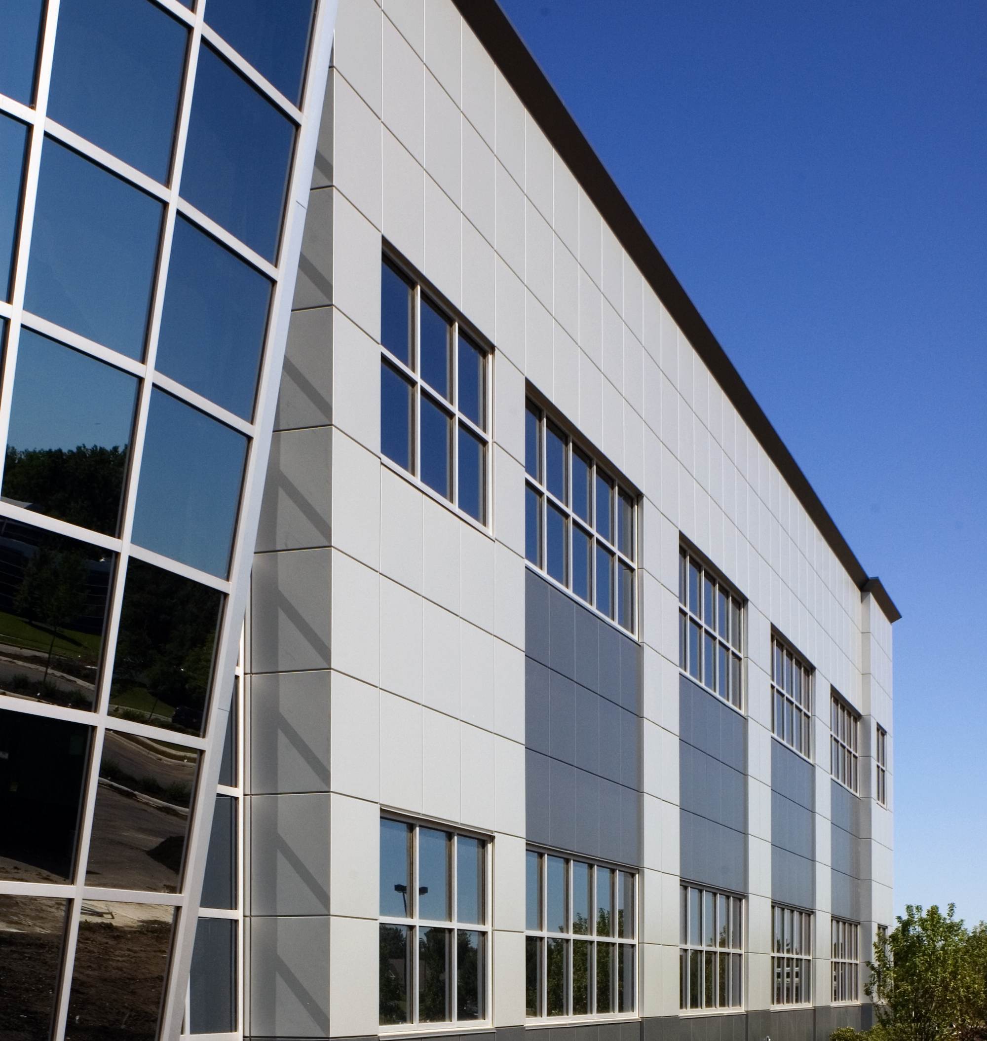 Gallery of Metal Panel Rainscreen System - EN-V - 18