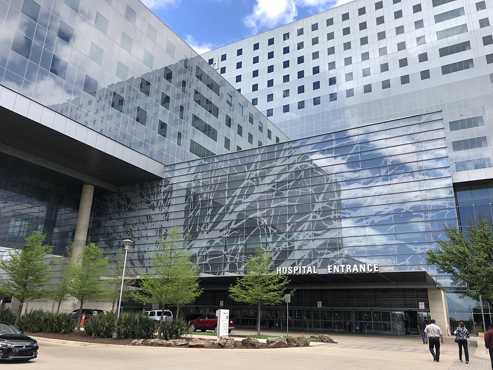 Gallery of Digital Ceramic Printing in Glass Façades - 9