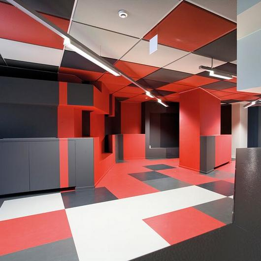 Metal Ceilings – Stretch Metal from Hunter Douglas Architectural (Europe)