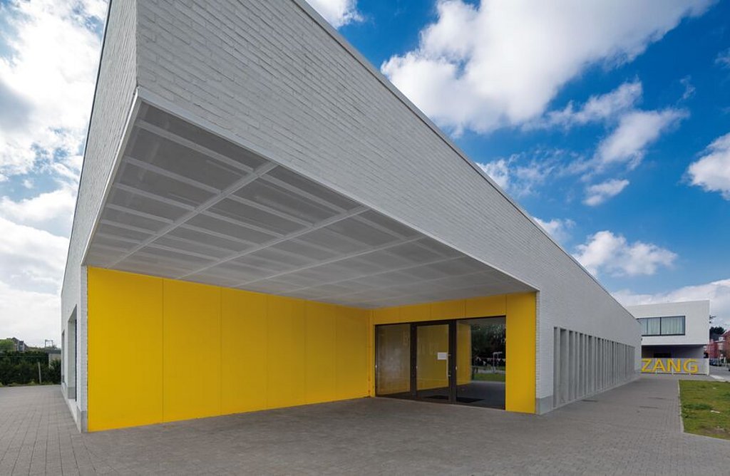 Metal Ceilings – Stretch Metal from Hunter Douglas Architectural (Europe)