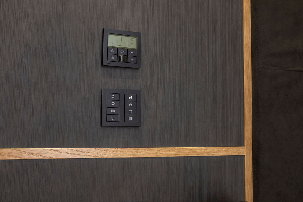 Gallery of Lighting Control in Z Hotels - 3