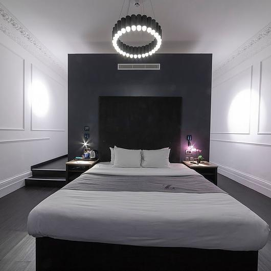 Lighting Control in Z Hotels from Lutron