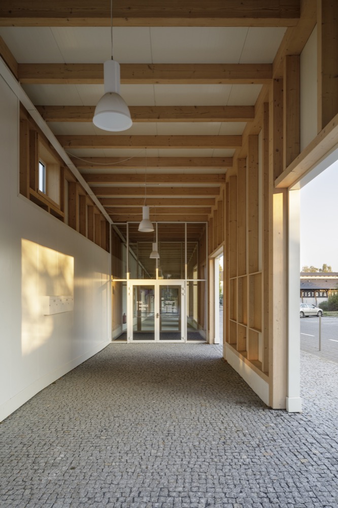 Gallery of Internal Ceilings and External Soffits - 13