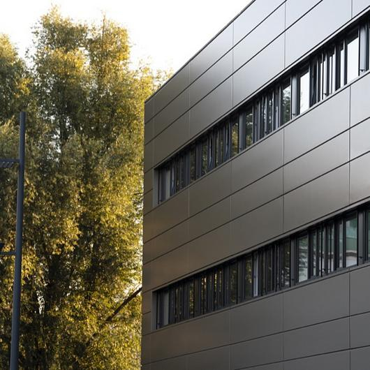 Gallery of Qbiss One in Offices - 12