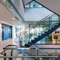 Interna-Rail® VUE Aluminum Railing from Hollaender