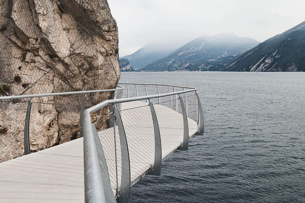 Webnet - Bridge Safety from Jakob