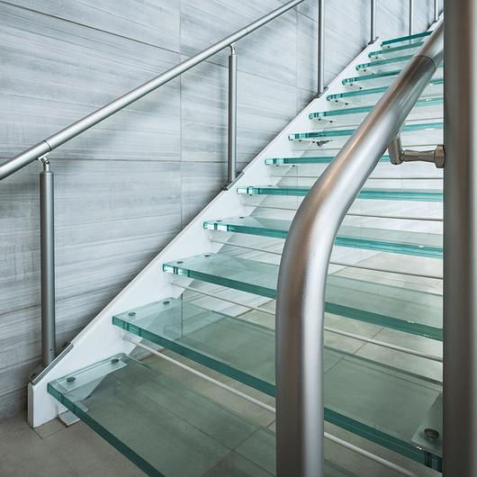 Interna-Rail® KLEAR Aluminum Railing from Hollaender
