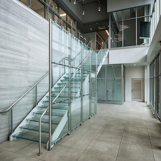 Interna-Rail® KLEAR Aluminum Railing from Hollaender