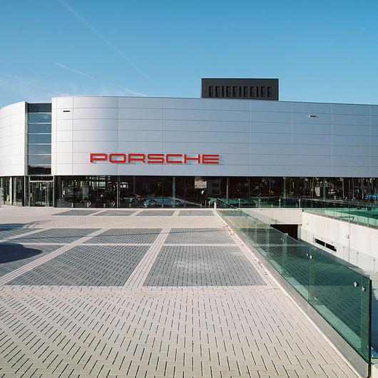 Qbiss One for Retail from Trimo