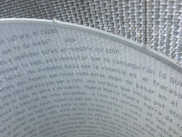 Gallery of Single Layer Covers and Façades - 32