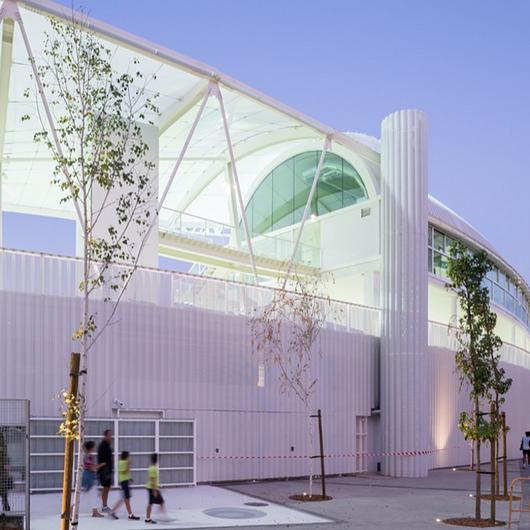 Single Layer Covers and Façades from Lastra y Zorrilla