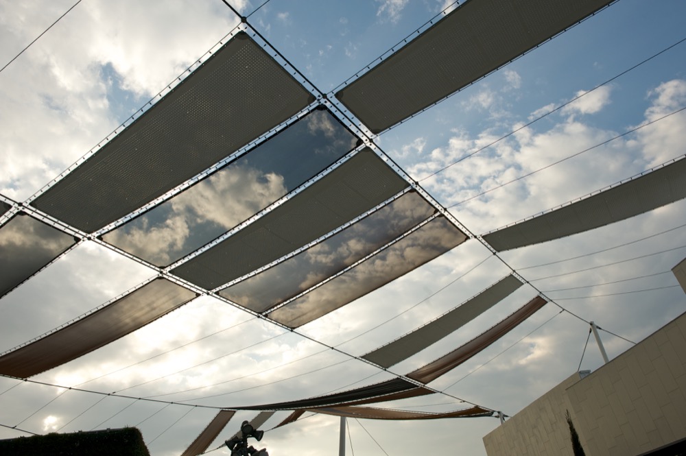 Gallery of Tensile Architecture: Cable Grids and Shades - 3