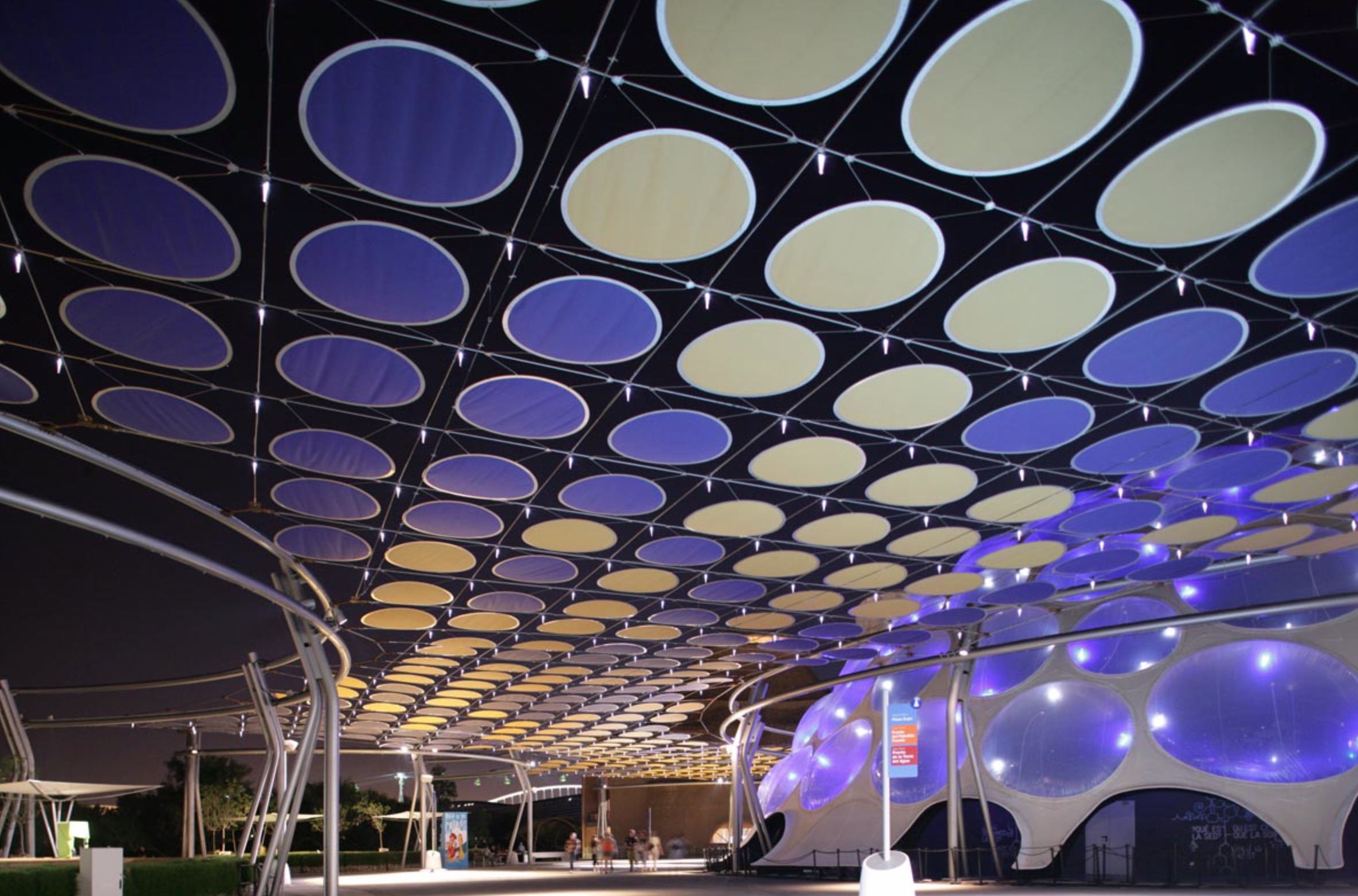 Gallery of Tensile Architecture: Cable Grids and Shades - 10