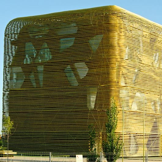 Tensile Architecture: Nets, ropes and tapes from Lastra y Zorrilla