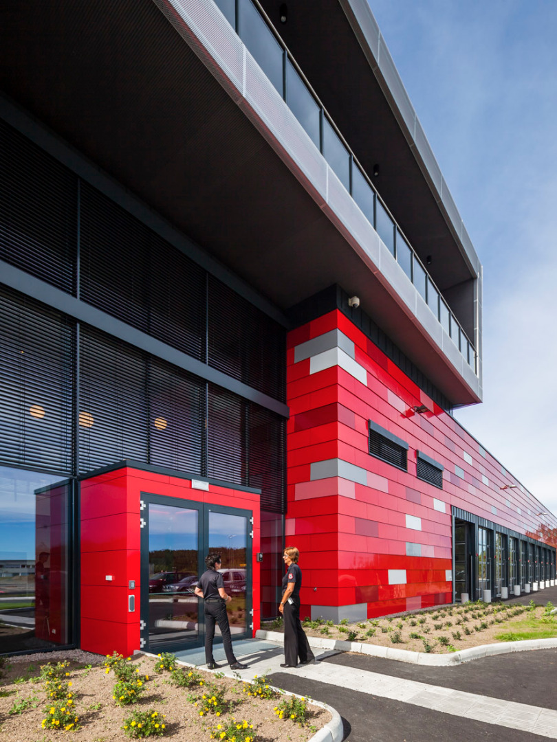 Gallery of STENI Façade Panels in Public Buildings - 15