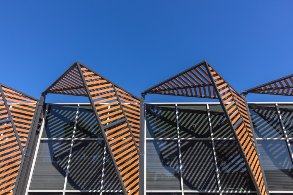 Gallery of Aluminium Cladding in DECO Display Centre - 3