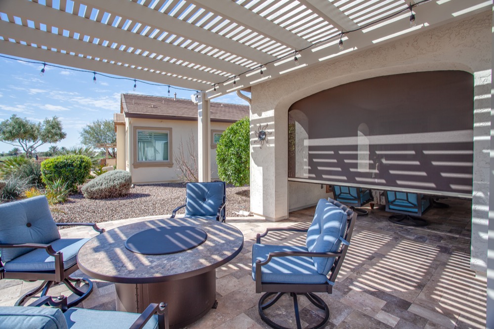 Gallery of Exterior Shading Solutions - 7